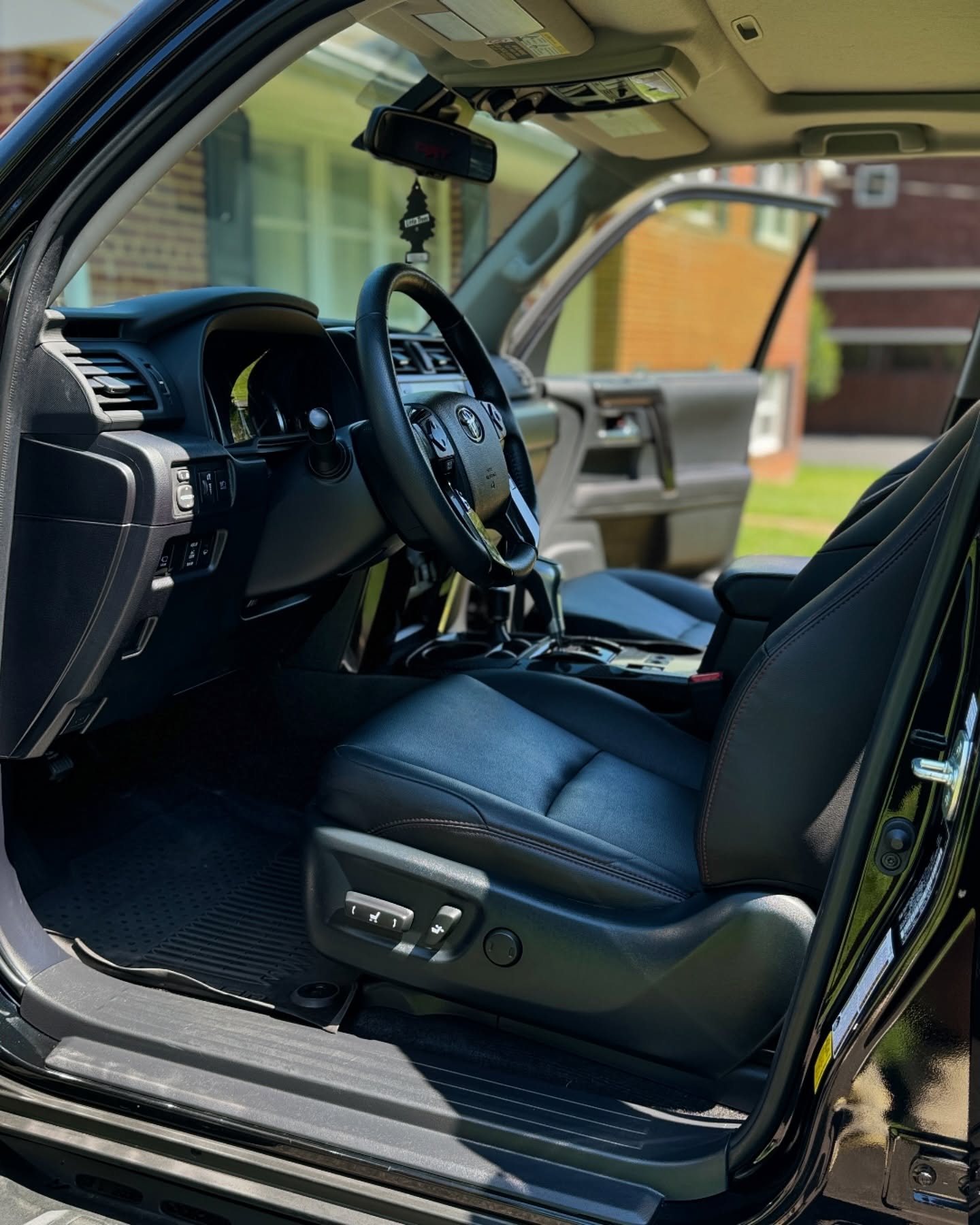 Full Interior Detail - Mobile Detailing with 150+ Five-Star Reviews!